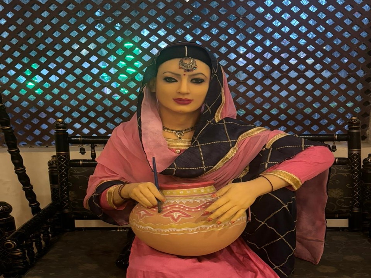 अमृतसर में घूमिए साड्डा पिंड, टिकट लेकर दिनभर करिए मस्ती