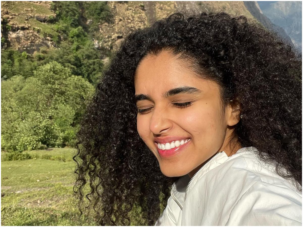 BJP सांसद रवि किशन के DNA टेस्ट की मांग करने वाली शिनोवा को बड़ा झटका ...