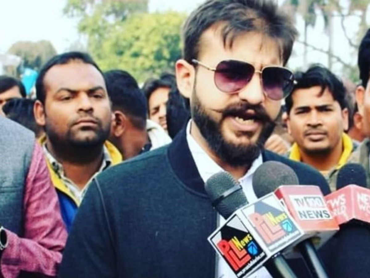 Supreme Court Allows Abbas Ansari To Attend Father Mukhtar Ansari's Private Prayer Service In ...