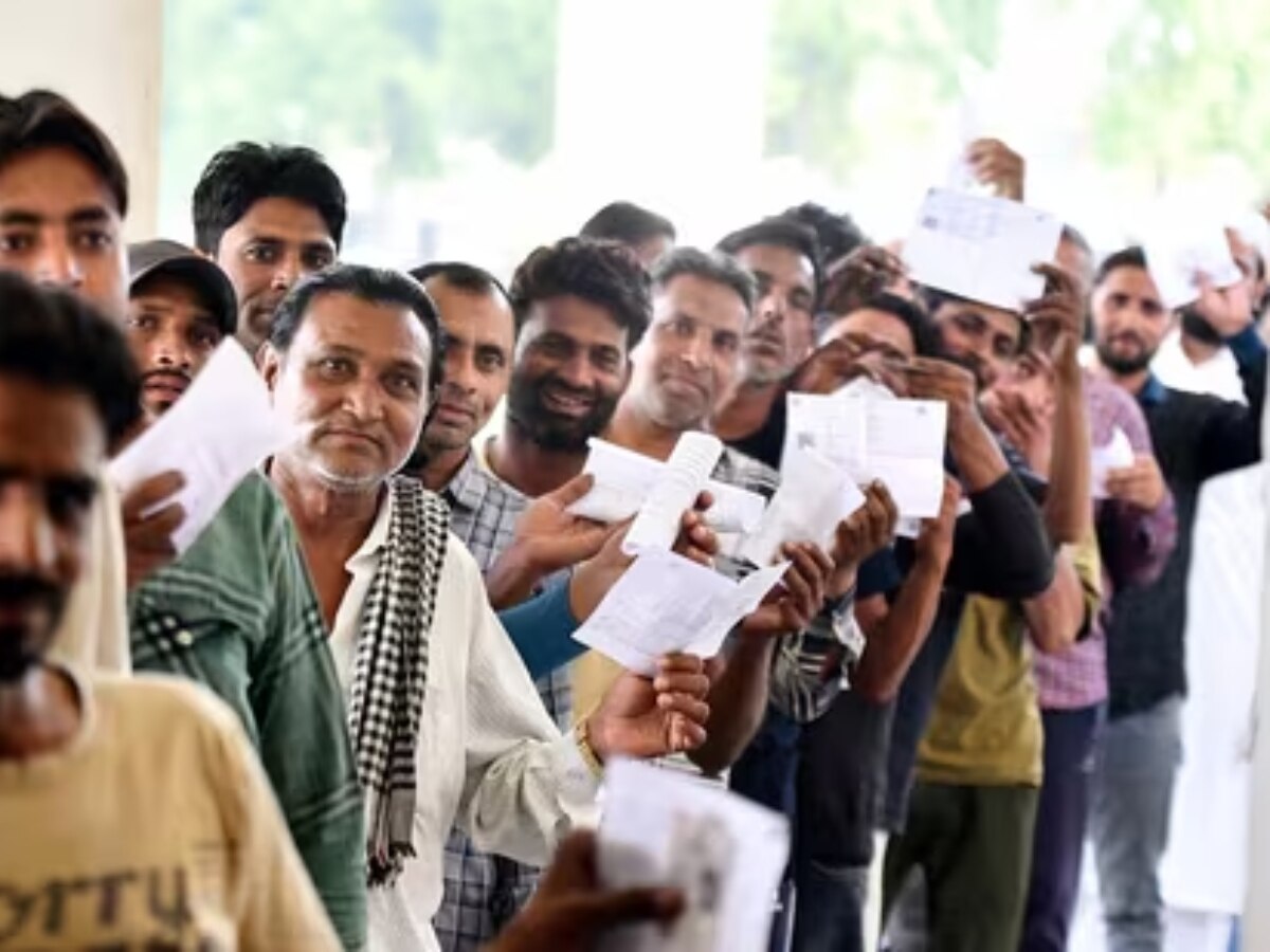 थम गया 5वें फेज का चुनाव प्रचार, राहुल गांधी से लेकर स्मृति ईरानी तक ...