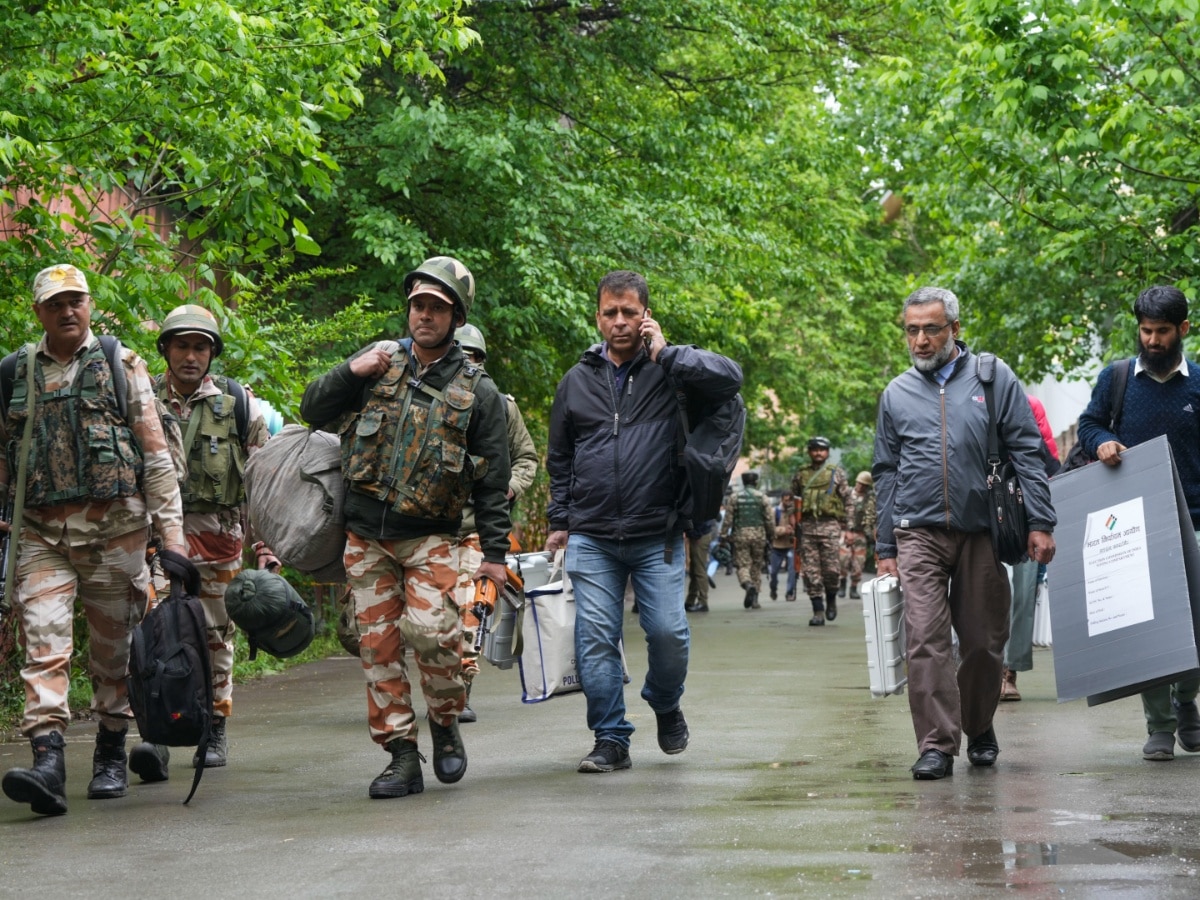 J-K Lok Sabha Election: Foolproof Security In Place Across Srinagar ...
