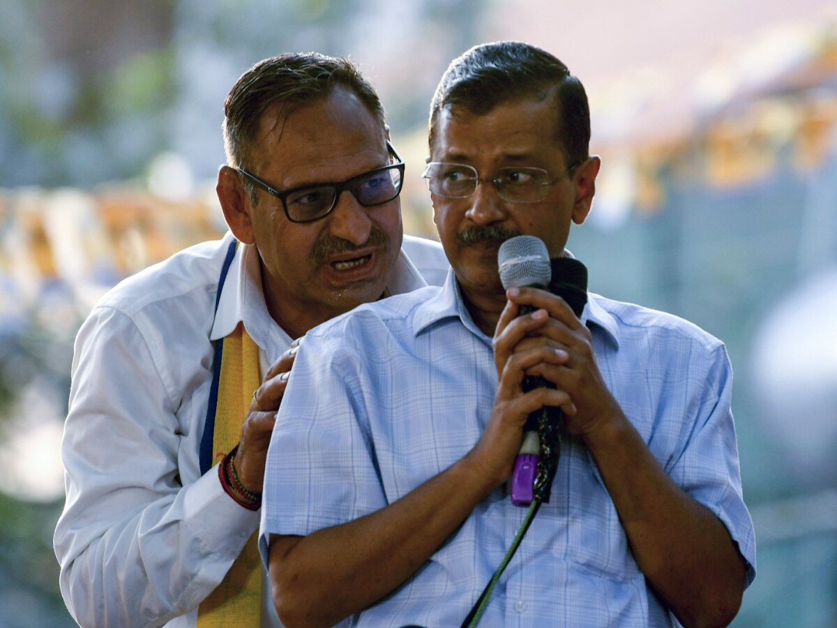 'Pradhan Mantri Banaya Tha, Thanedaar Nahi': Arvind Kejriwal Takes ...