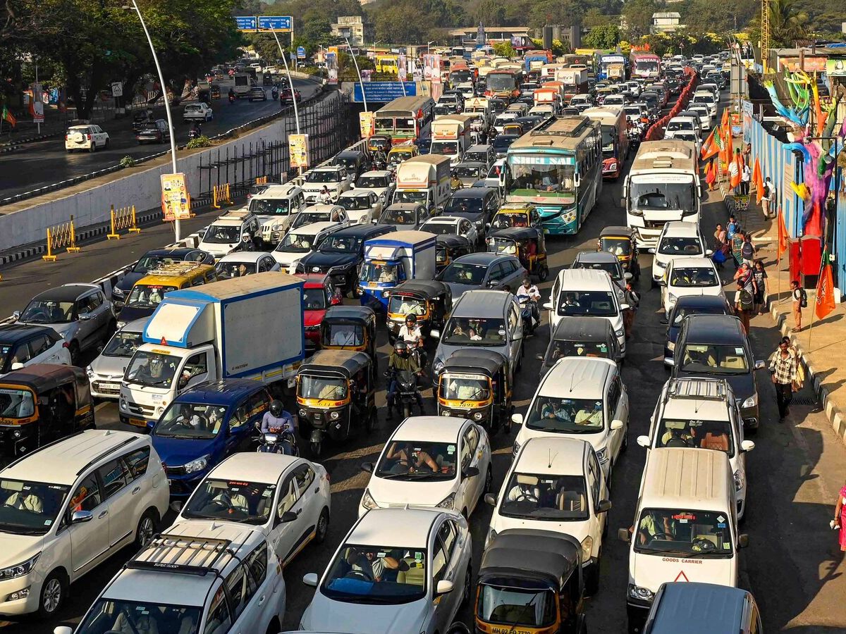 Mumbai Traffic Advisory Issued Today For Anant Ambani-Radhika Merchant ...