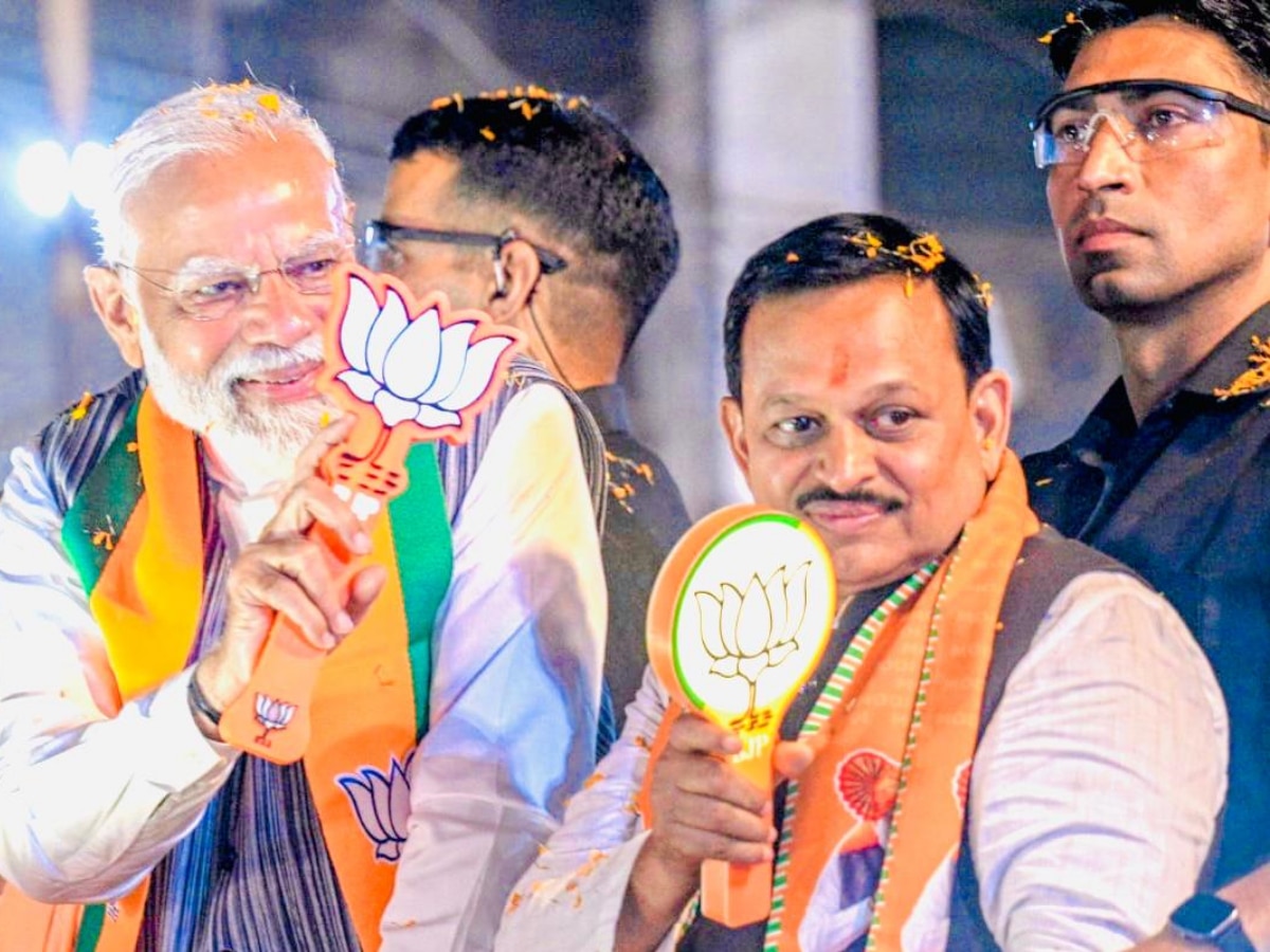 कानपुर के बीजेपी प्रत्याशी रमेश अवस्थी को पीएम मोदी ने दिया जीत का ...