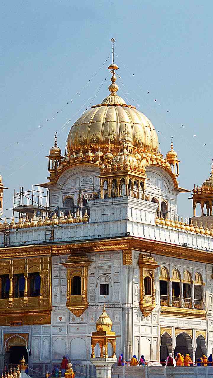 Akal Takht: Photos of Amritsar | Pictures of Famous Places, Attractions ...