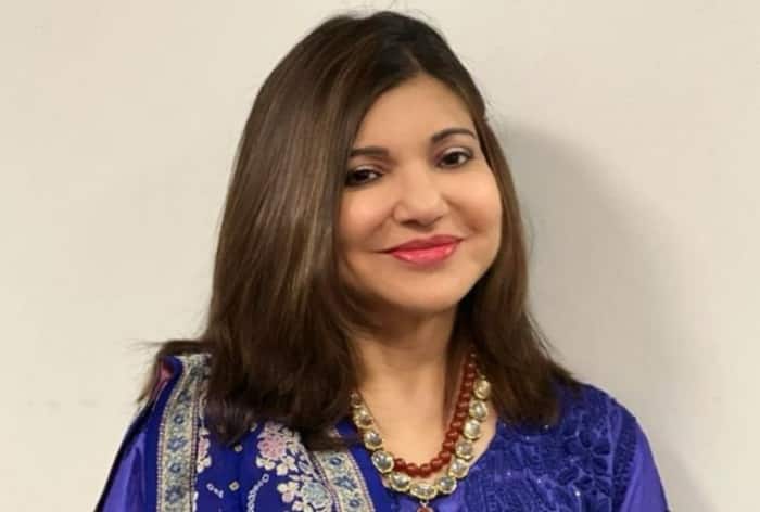 Singer Alka Yagnik Diagnosed With Rare Sensory Hearing Loss, Sonu Nigam ...