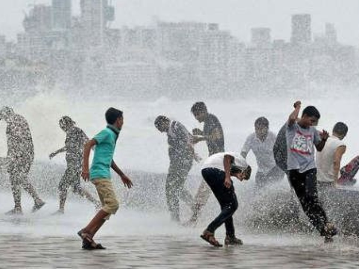 Mumbai Monsoon Update : City Experiences First Spell of Rains Two Days ...