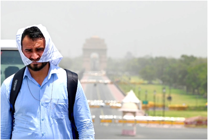Rain Alert in Delhi Today Amid Heatwave; IMD Issues Red Alert for Rainfall in This State