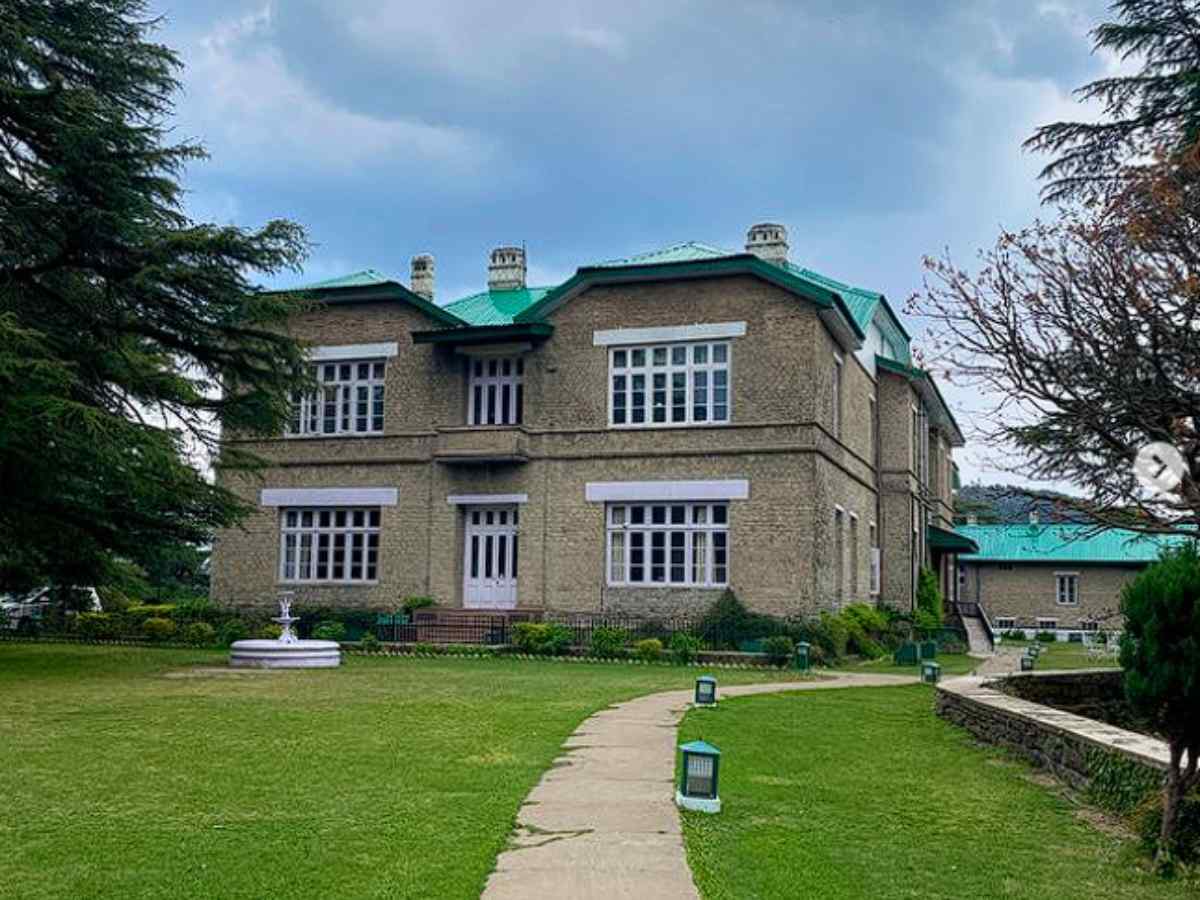 Chail Palace: Photos of Chail | Pictures of Famous Places, Attractions ...