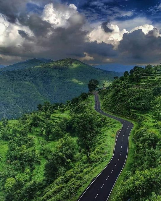 Top 10 Most Beautiful Highways in India For Memorable Journey: See Photos
