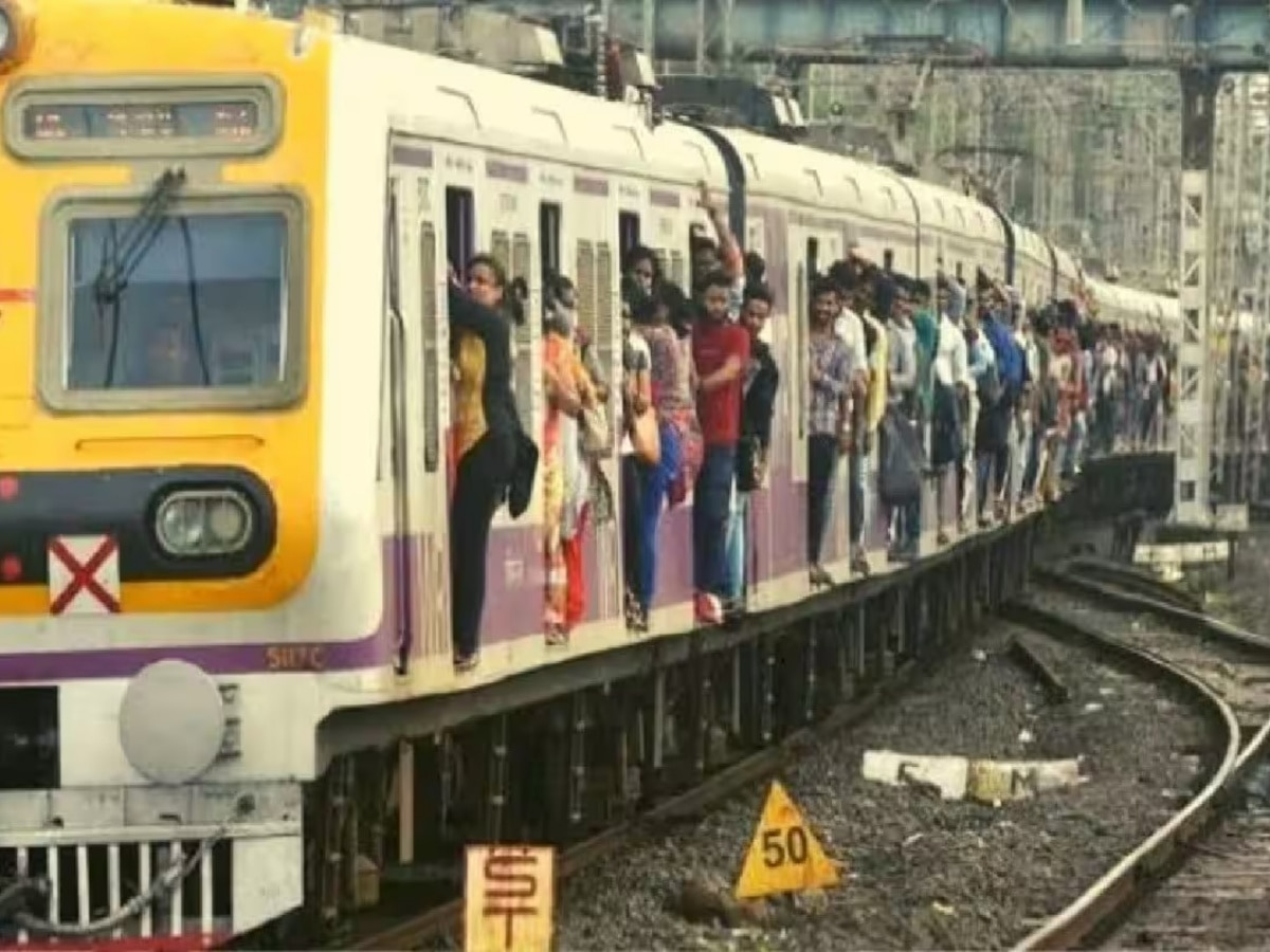 Mumbai Local Train Services Resumed Operation On Harbour Line After ...