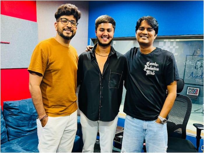 Fans Adore Om Baraiya's Monsoon Anthem "Tu Haiye Haali Aave" with Rahul Munjariya and Jigardan ...