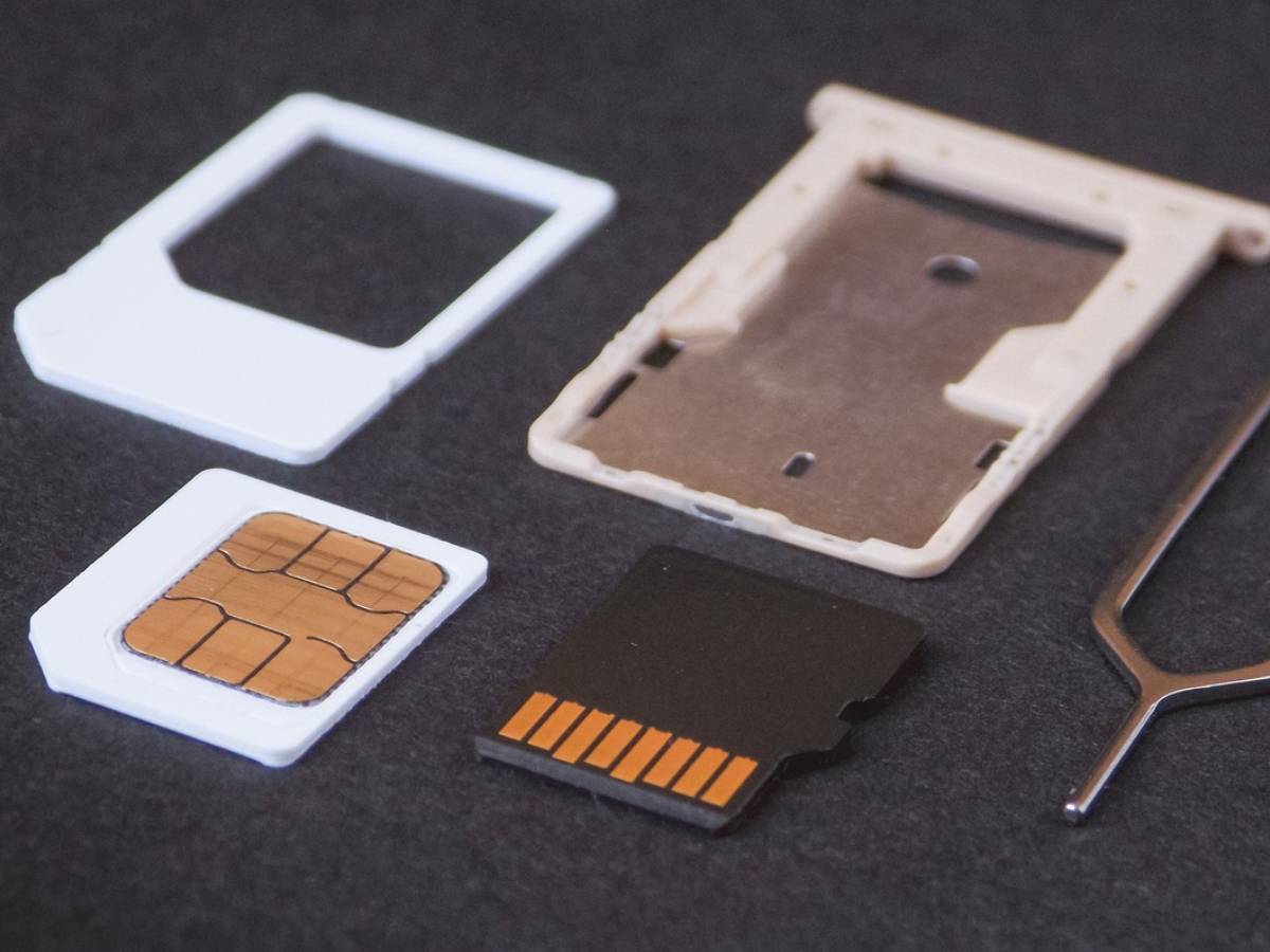 अब SIM Port कराने में लगेगा पहले से कम समय, आज से बदल गए पोर्टेबिलिटी ...