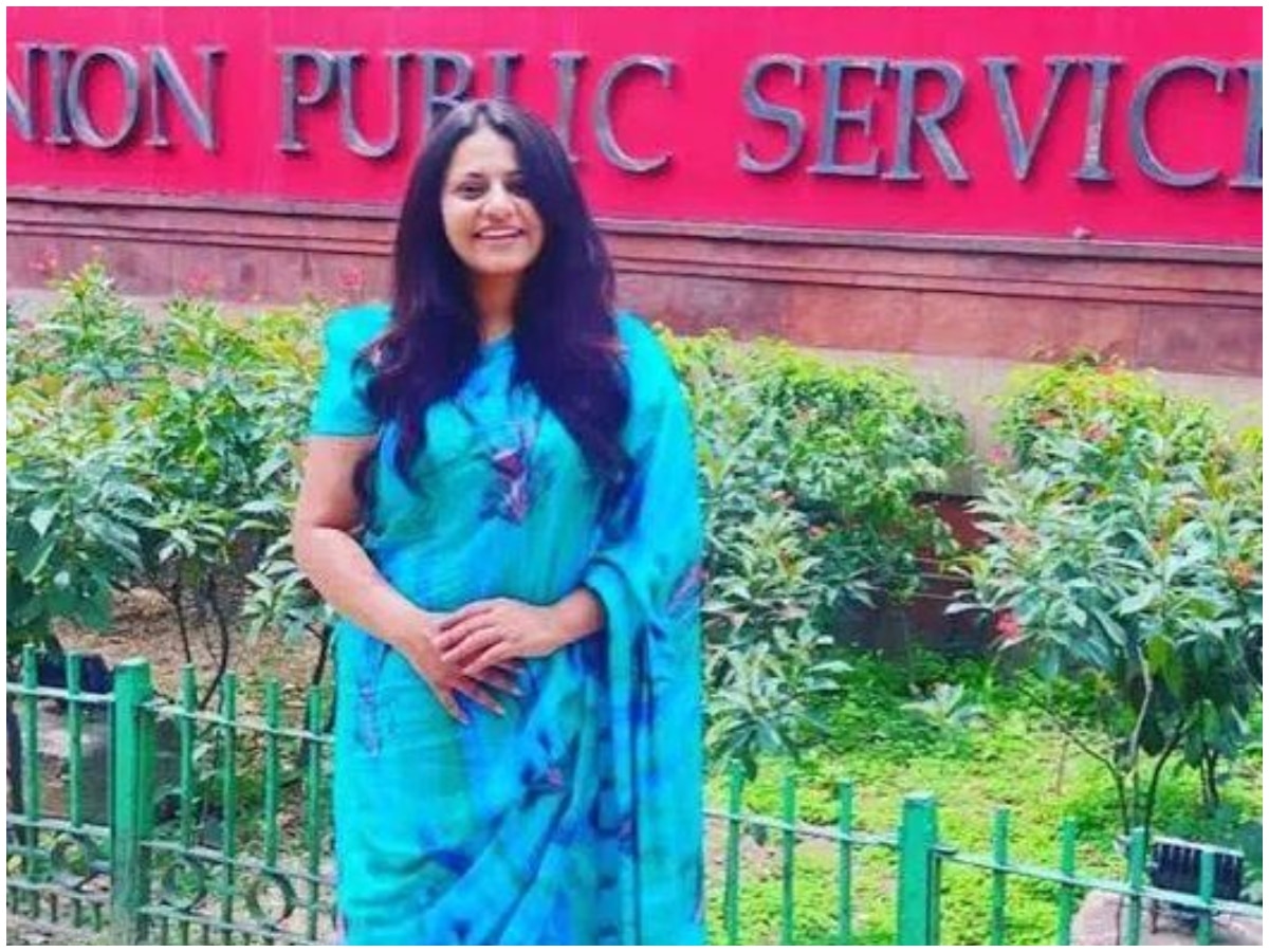 Centre Discharges Puja Khedkar From Indian Administrative Service With ...