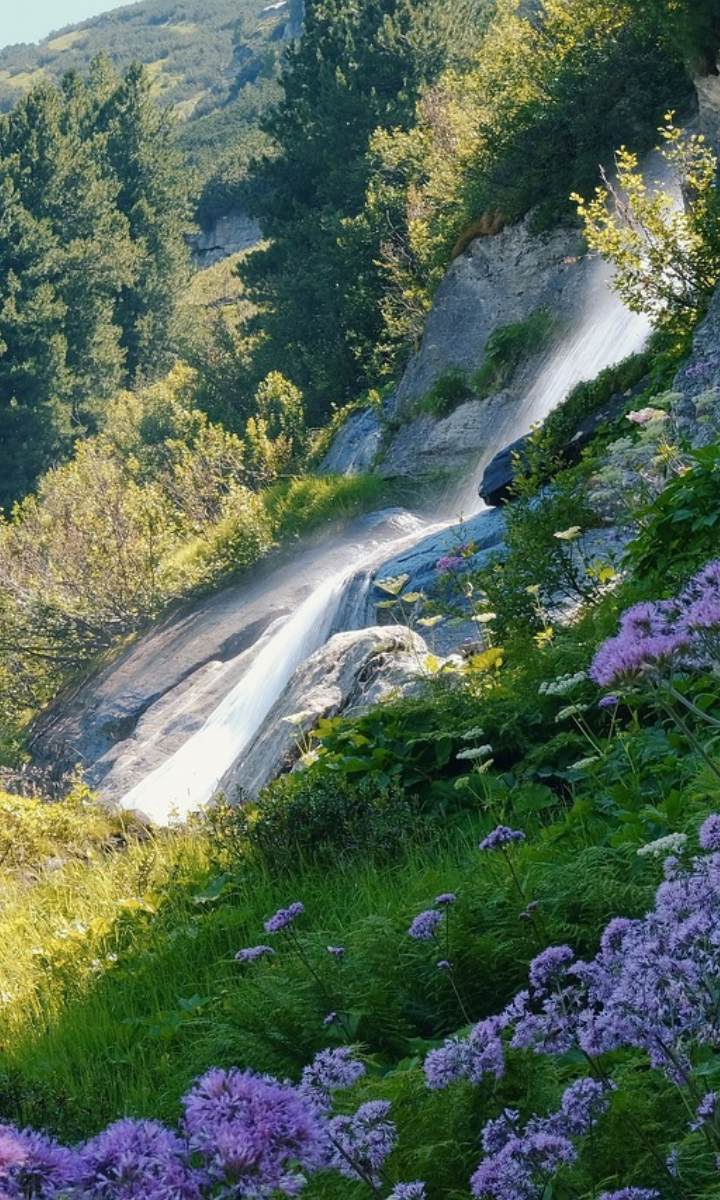 9 Most Iconic Waterfalls Around The World