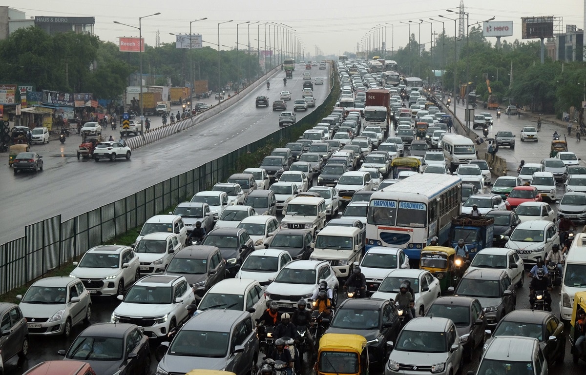 Hyderabad Traffic Advisory Issued Due To Gachibowli Flyover Work: Check ...