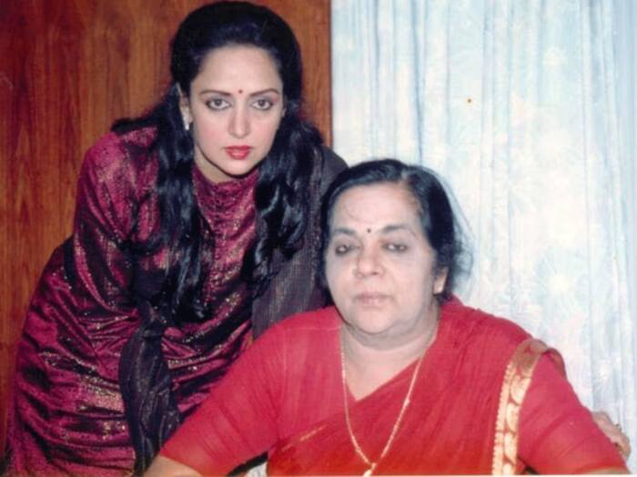 Hema Malini की मां ने दिया था कदम-कदम पर साथ, मरने से पहले बेटी ने नहीं मानी बात...आज तक पछतावा ...