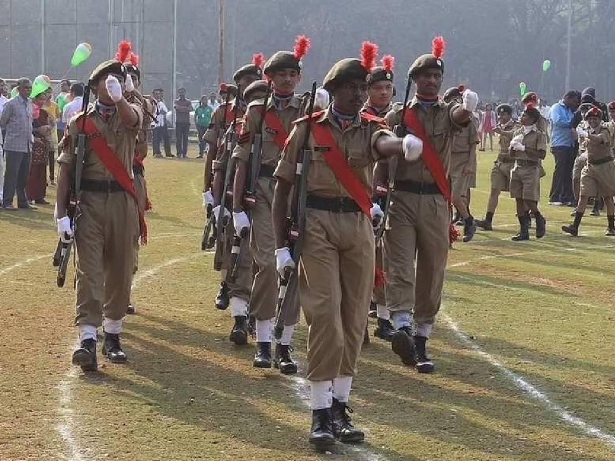 इंडियन आर्मी में NCC के 57वें भर्ती कोर्स के लिए आवेदन शुरू, ग्रेजुएट्स ...
