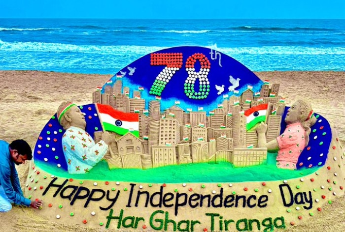 'Happy 78th Independence Day': Sudarsan Pattnaik Creates Stunning Sand ...