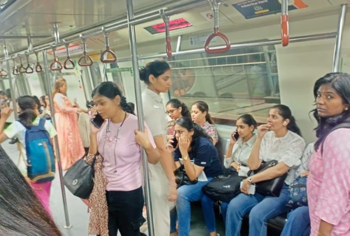 DMRC Launches Special Drive to Prevent Male Passengers in Ladies ...