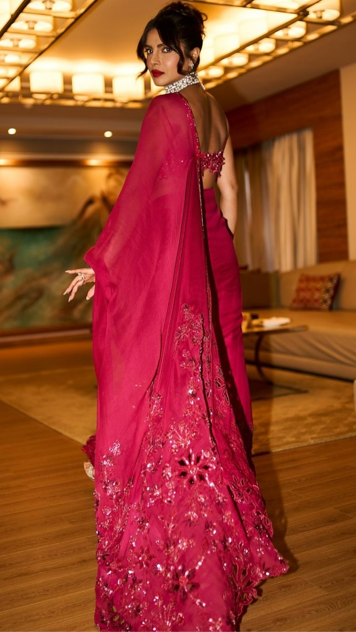 Priyanka Chopra Brings 'Desi Girl' Core in MM Chiffon Saree And Designer Blouse