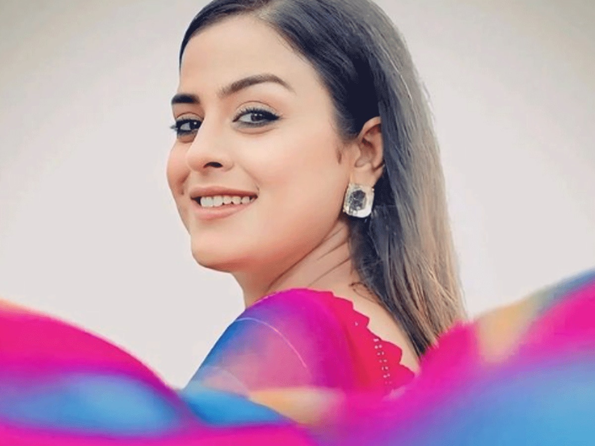 15 साल की उम्र में बनीं मिस जम्मू, MMS लीक से बर्बाद हुआ करियर...जेल तक ...