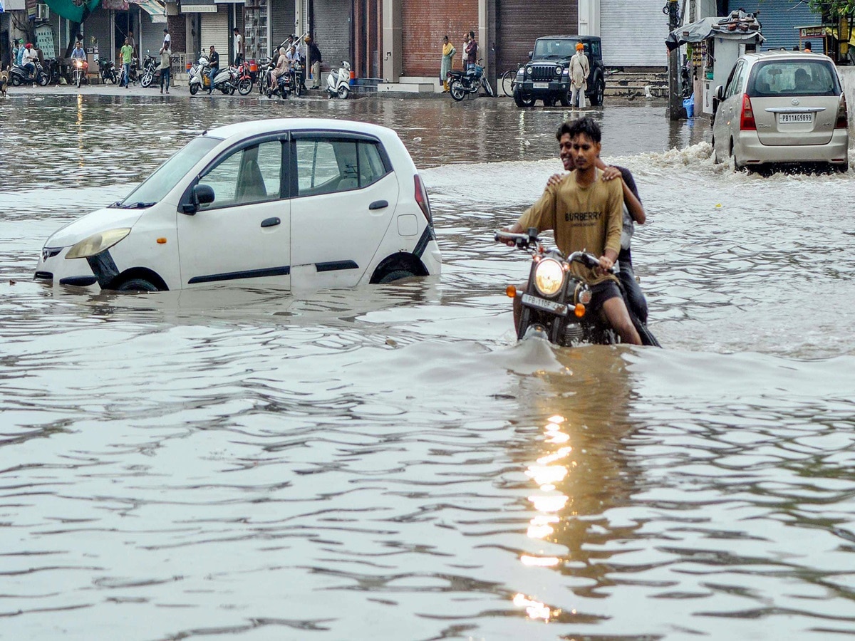 Imd Gujarat Weather Alert Heavy Rain Lashes Parts Of North Gujarat