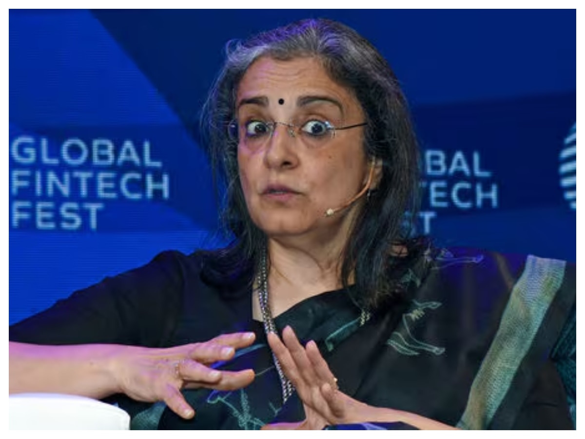 कौन हैं SEBI चीफ माधबी पुरी बुच, जिनपर हिंडनबर्ग ने किया अडानी स्कैंडल ...