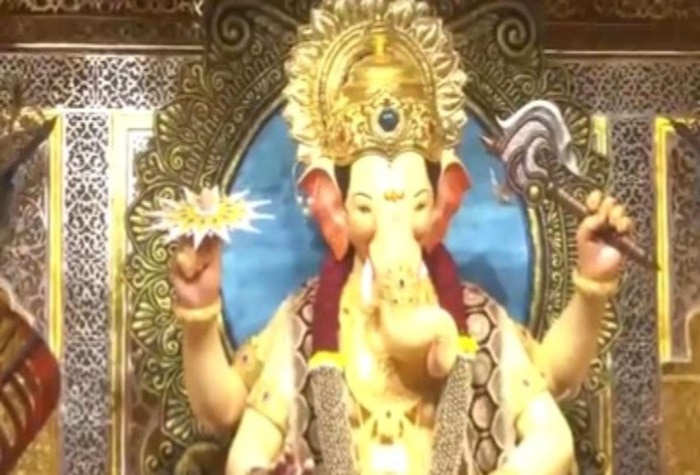 WATCH: First Look Of Mumbai's Lalbaugcha Raja Unveiled Ahead Of Ganesh ...