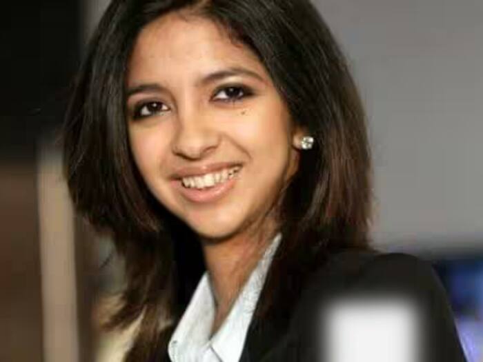 Meet woman, daughter of a billionaire, shares close relation with Mukesh Ambani, his father is...