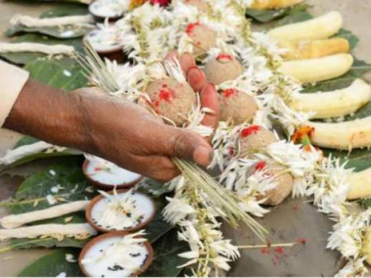 Pitru Paksha 2024: पितृ पक्ष में भूलकर नहीं खानी चाहिए मसूर की दाल समेत ...