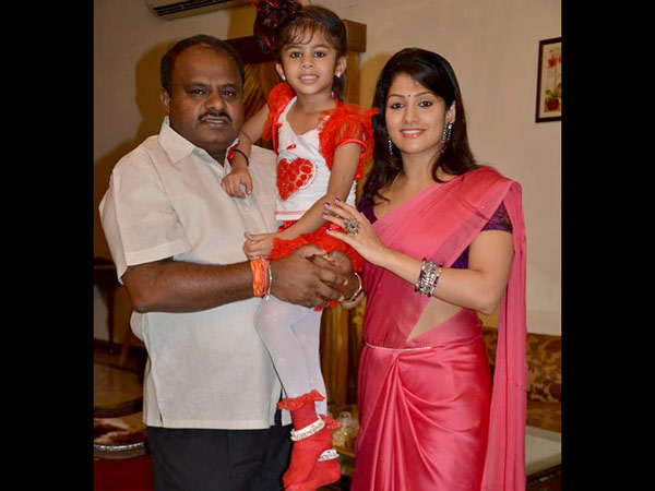 Meet actress who went against her father to marry Chief Minister 27 ...