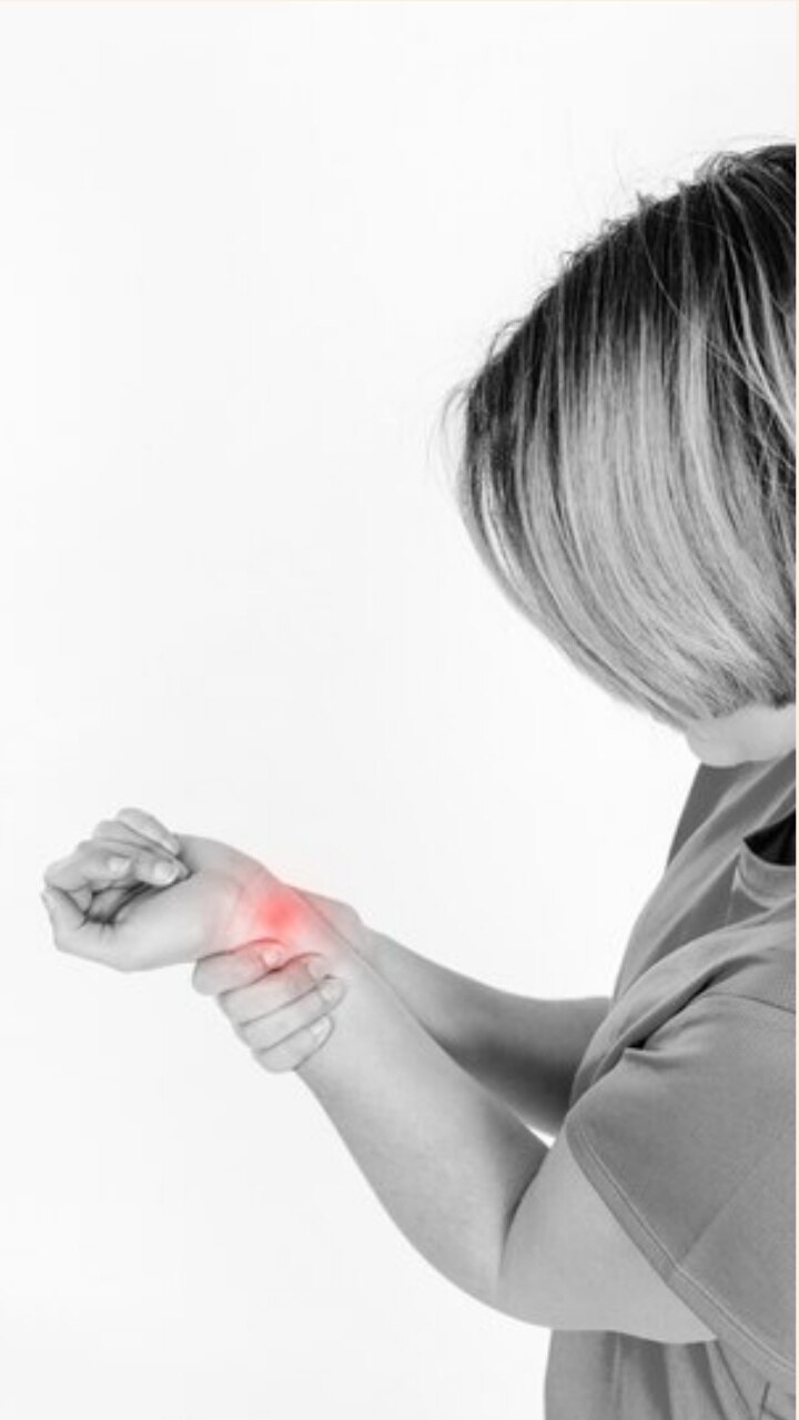 High uric acid: 5 simple exercises to manage gout