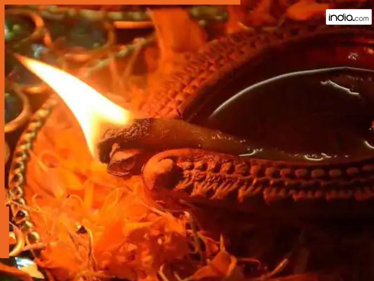 Narak Chaturdashi 2024: नरक चतुर्दशी के दिन करें ये उपाय, पैसों की तंगी ...