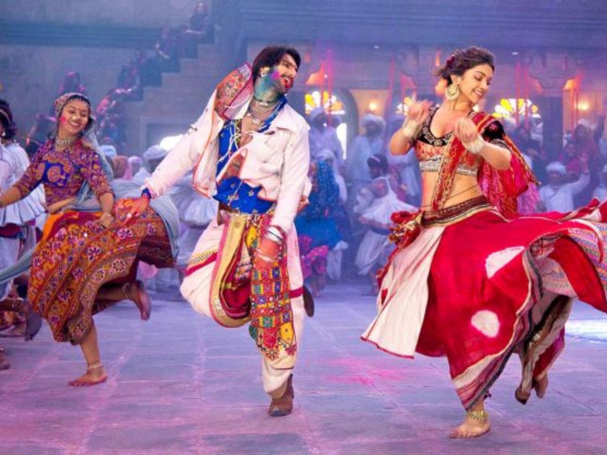 Navratri Garba Tips 2024: पूरी रात करना है गरबा? तो इस तरह करें खुद को ...