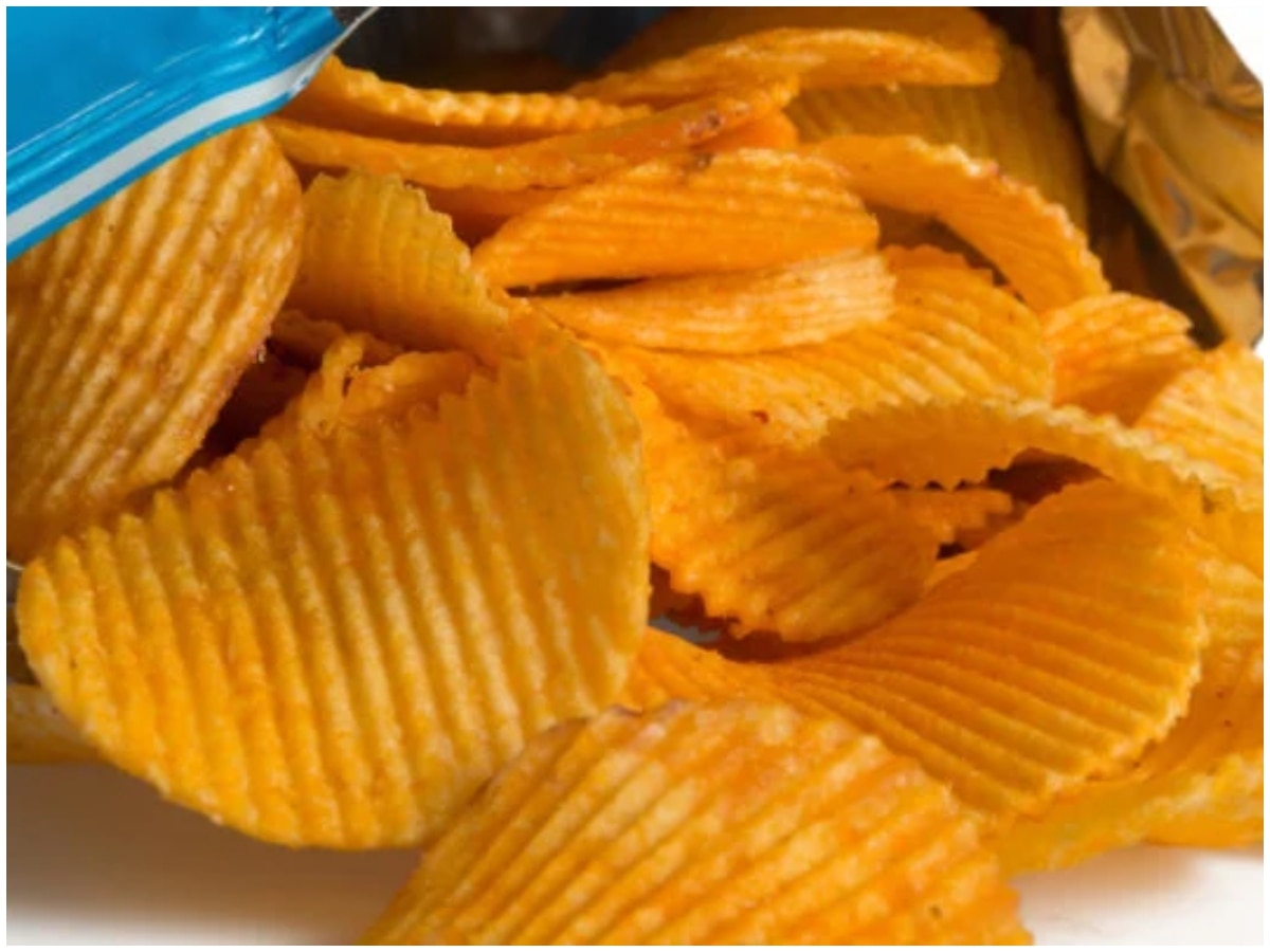Chips पर क्यों बनी होती है लाइन वाली डिजाइन? जानिए क्या है इसके पीछे ...