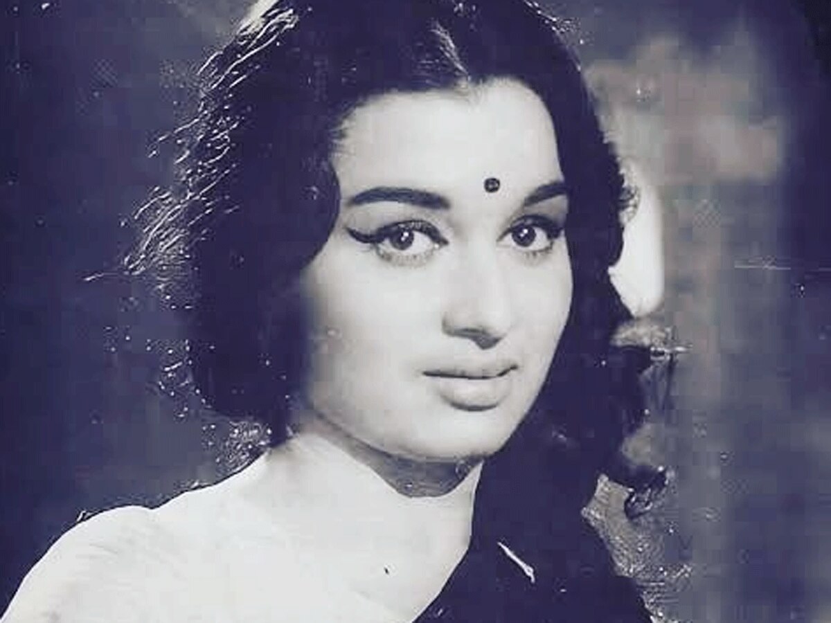 जिससे की बेइंतहा मोहब्बत उसी से नहीं की शादी, आशा पारेख ने कहा- 'सौतन ...