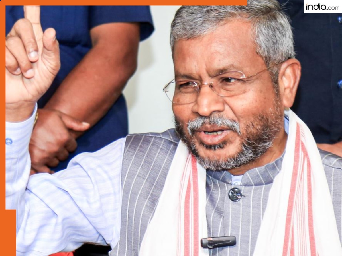 Dhanwar Vidhan Sabha Chunav Result: धनवार में BJP के बाबूलाल मरांडी आगे ...