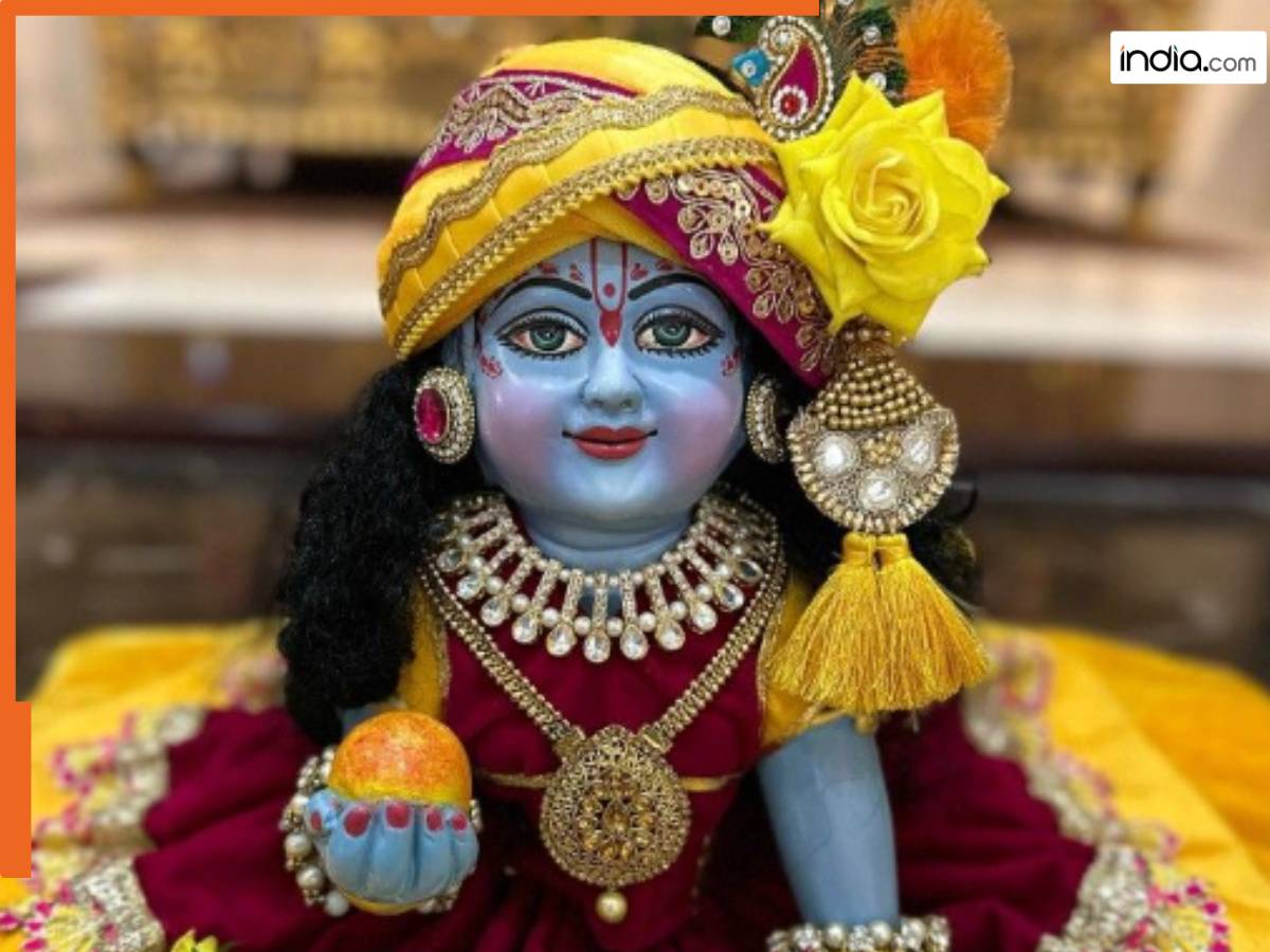Laddu Gopal: इस माला के बिना अधूरा है लड्डू गोपाल का श्रृंगार! पहनाते ...