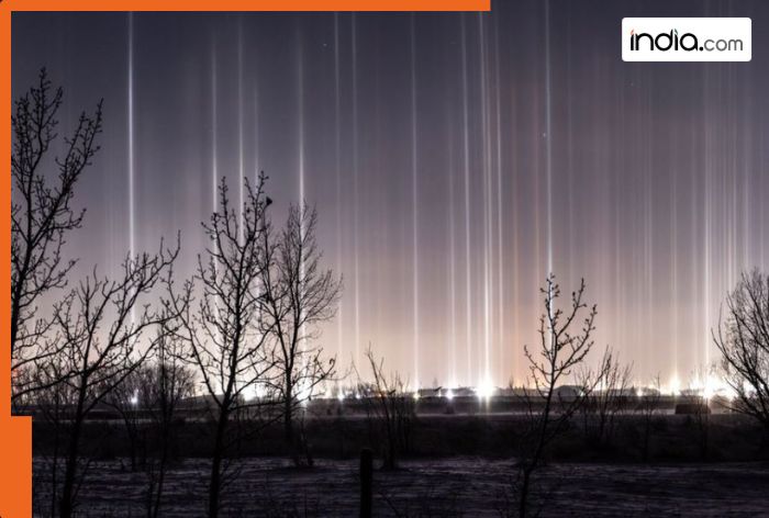 Aliens attacking or mysterious light pillars falling from the sky ...