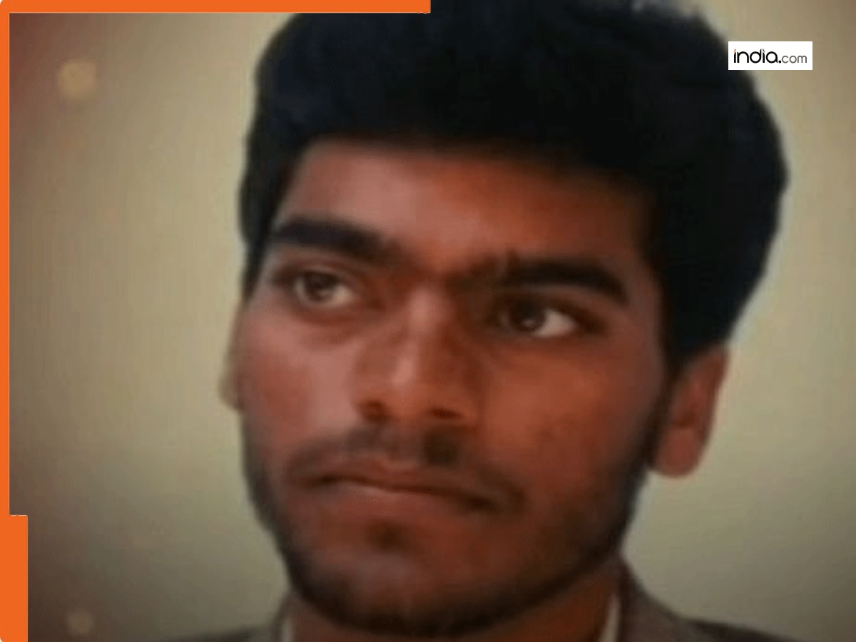 इस एक्टर को थी सेट पर बार-बार पैर छूने की आदत, महेश भट्ट ने धक्के मारकर ...