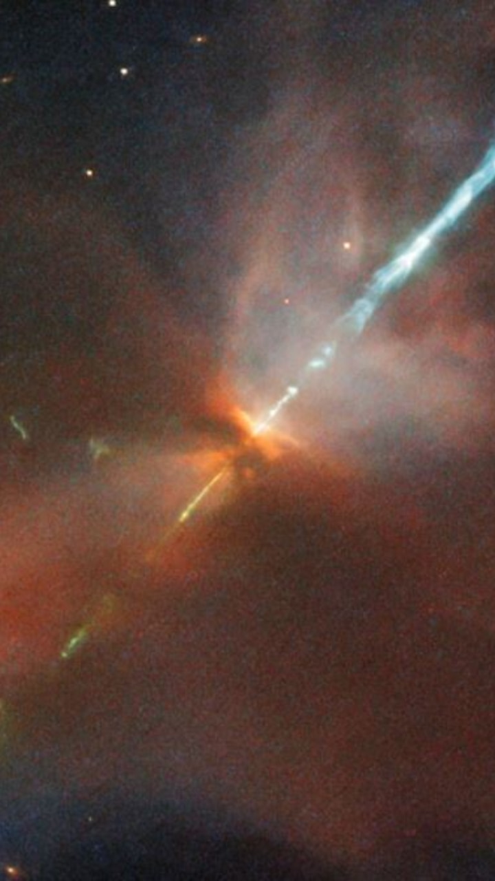 5 stunning cosmology images captured by NASA Hubble Space Telescope