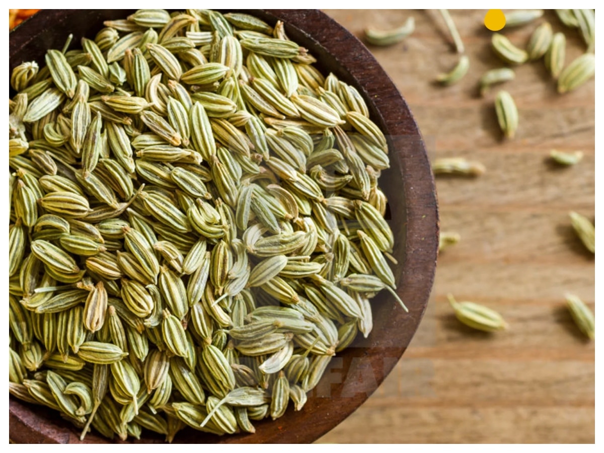 वजन कम करने से लेकर अच्छी नींद तक सौंफ के 5 फायदे जानकर रह जाएंगे आप दंग