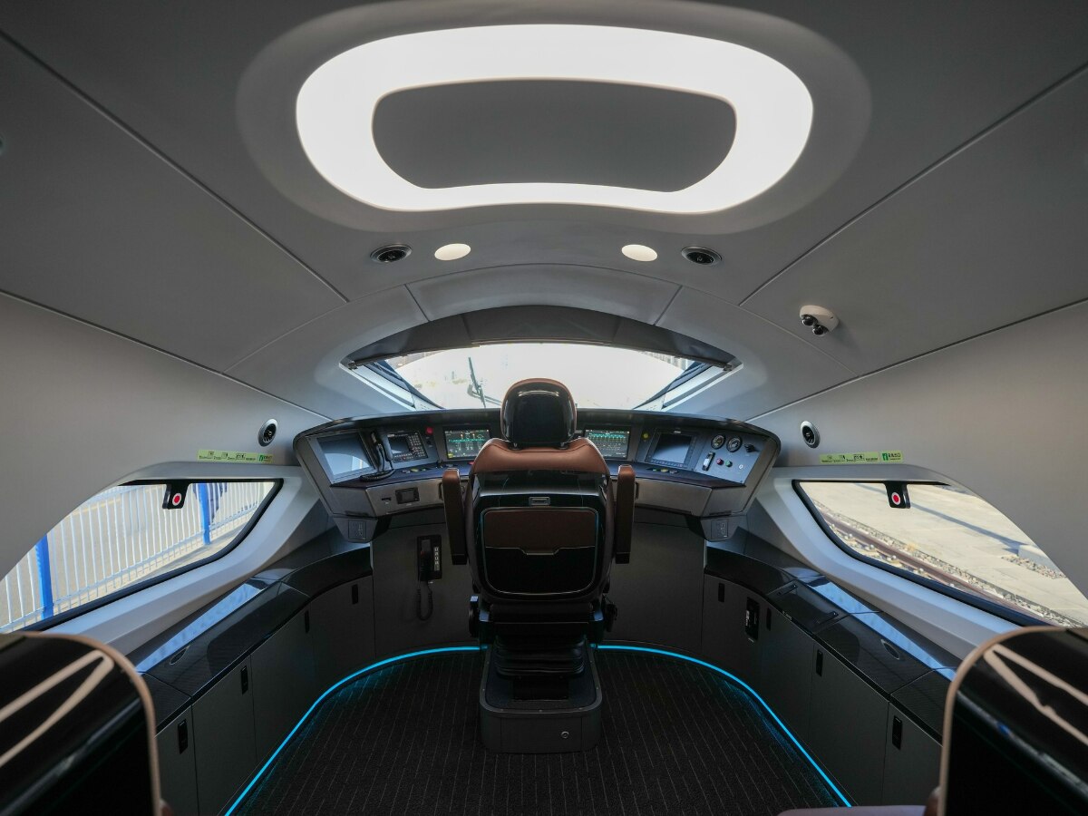 fastest bullet train: चीन ने बनाई दुनिया की सबसे तेज बुलेट ट्रेन, अंदर ...