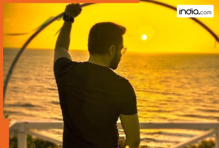 This Bollywood actor owns most expensive Rolls-Royce worth Rs 12.25 ...