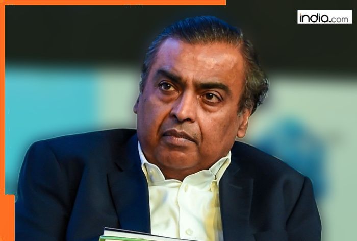 Bad news for Mukesh Ambani as Reliance chairman loses Rs 91140 crore in ...