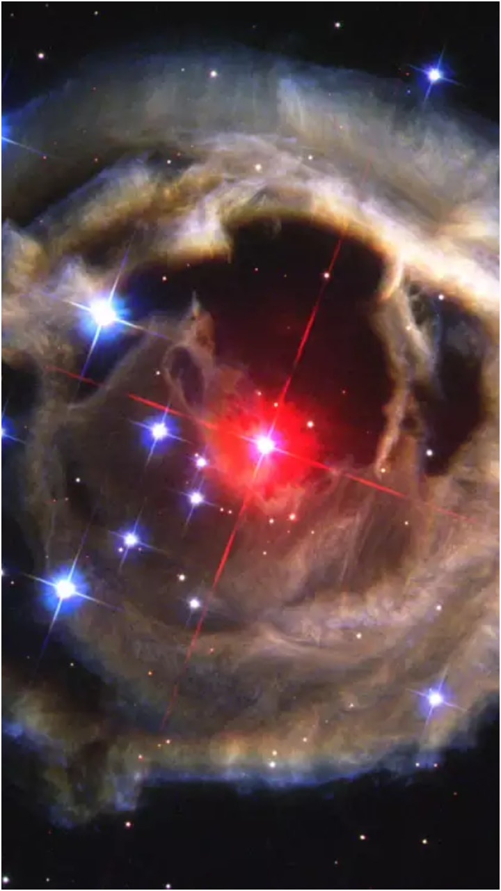6 Mesmerising images of stars shared by NASA
