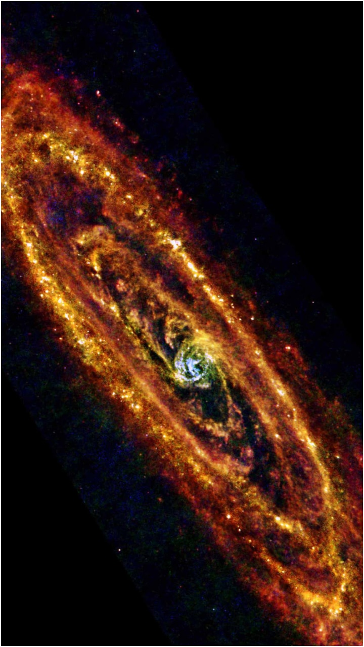 8 Colourful deep space images by NASA