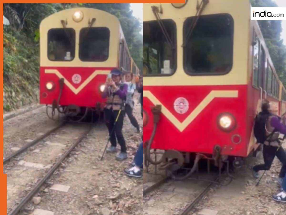 Train Ka Video: सेल्फी के चक्कर में होश खो बैठी महिला, अचानक आई ट्रेन ...