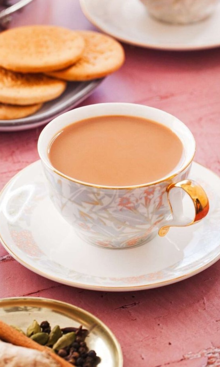 एक दिन में कितने कप चाय पीनी चाहिए?